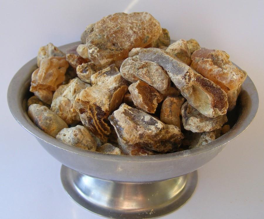 Kauri Gum Natural Pieces (Agathis australis) High Quality